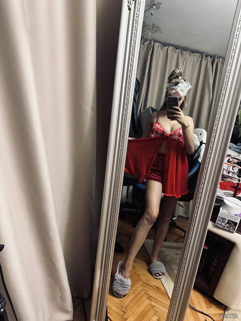 Busya18plus слитые 204 фото и видео без цензуры — YouTik